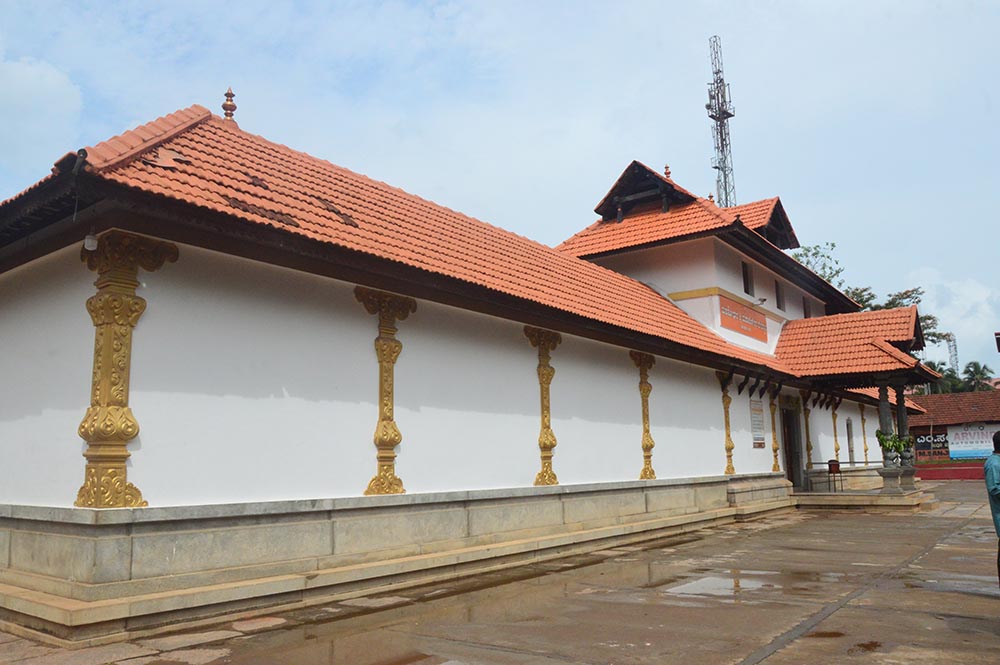 Mangalore Tourist Places- MAHALINGESHWARA TEMPLE